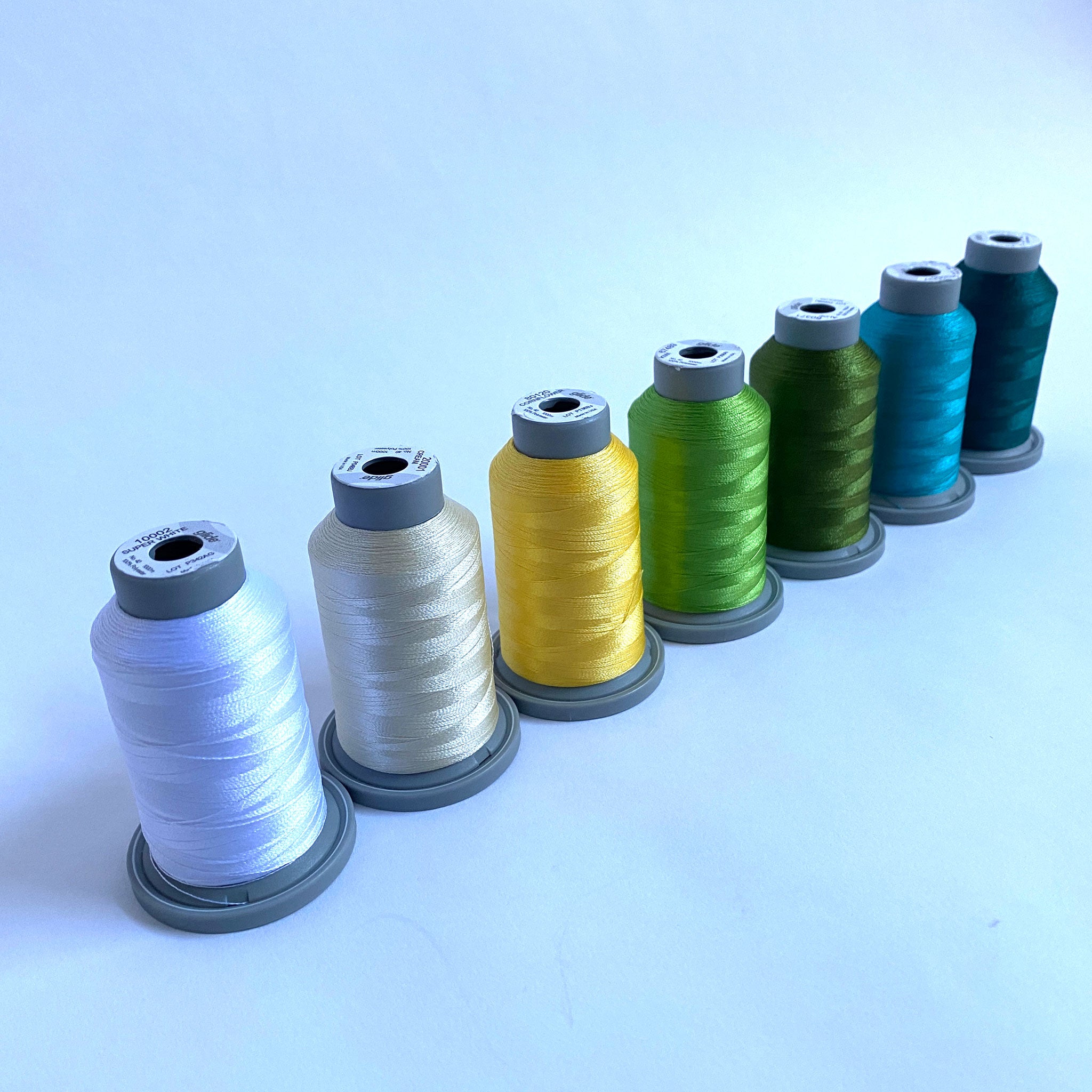 Glide Thread - 40wt Polyester – Stitcher's Joy