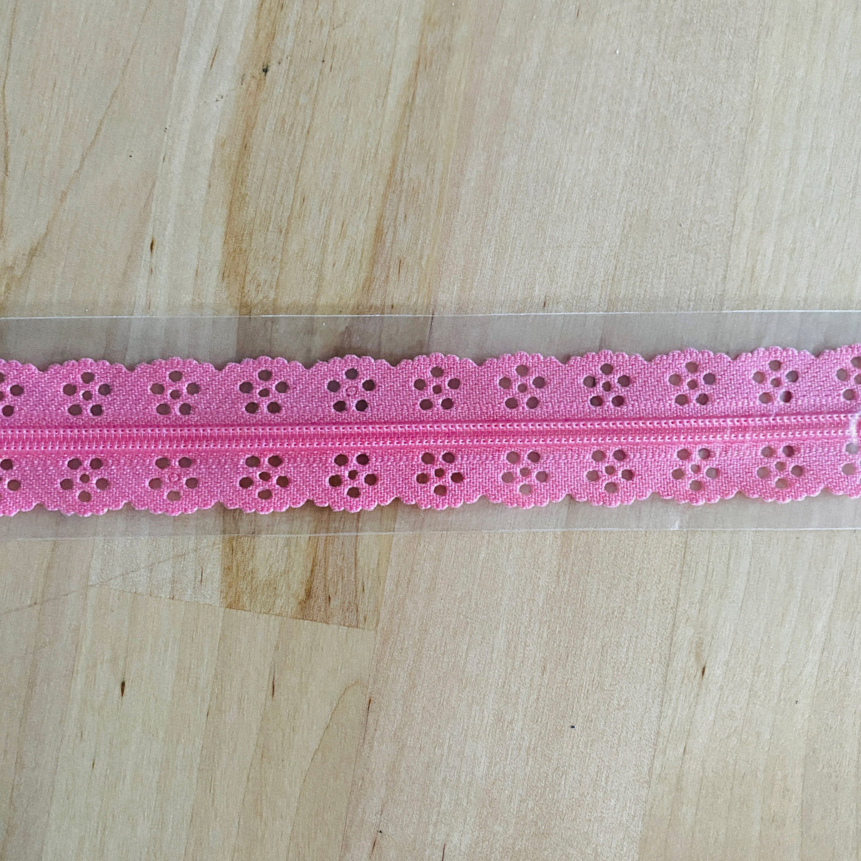 Lace Zippers 14" by Kimberbell – Stitcher's Joy